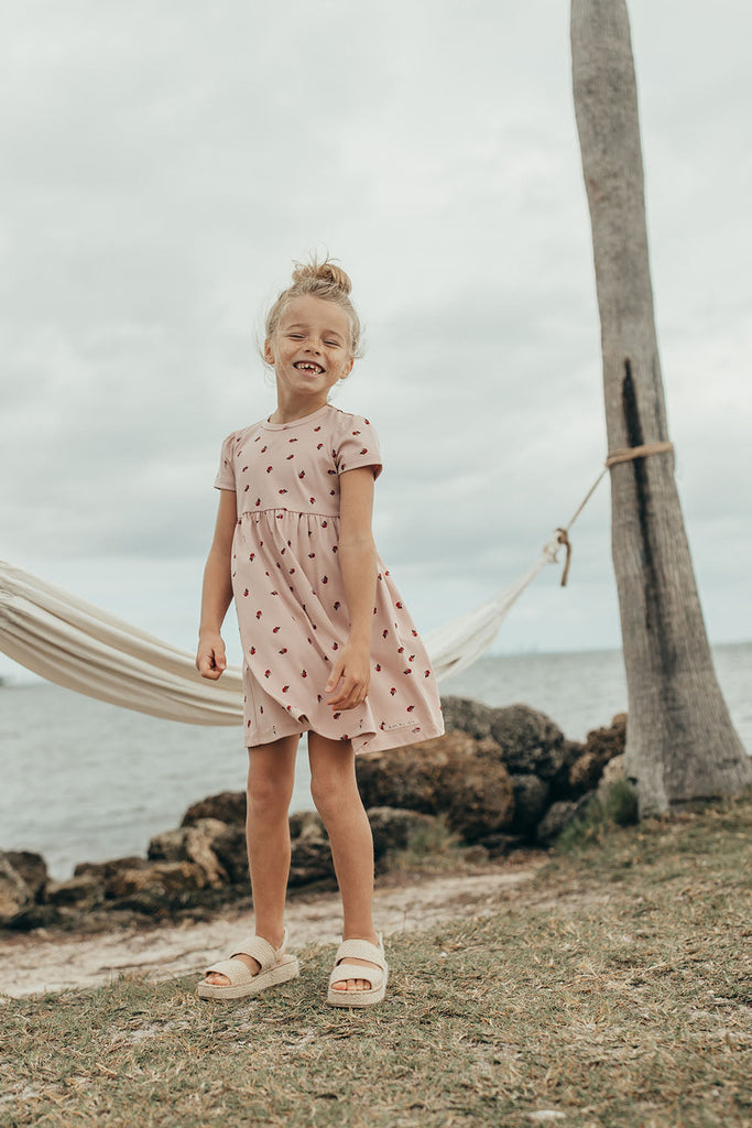 petit rack girls | Petit Rack
