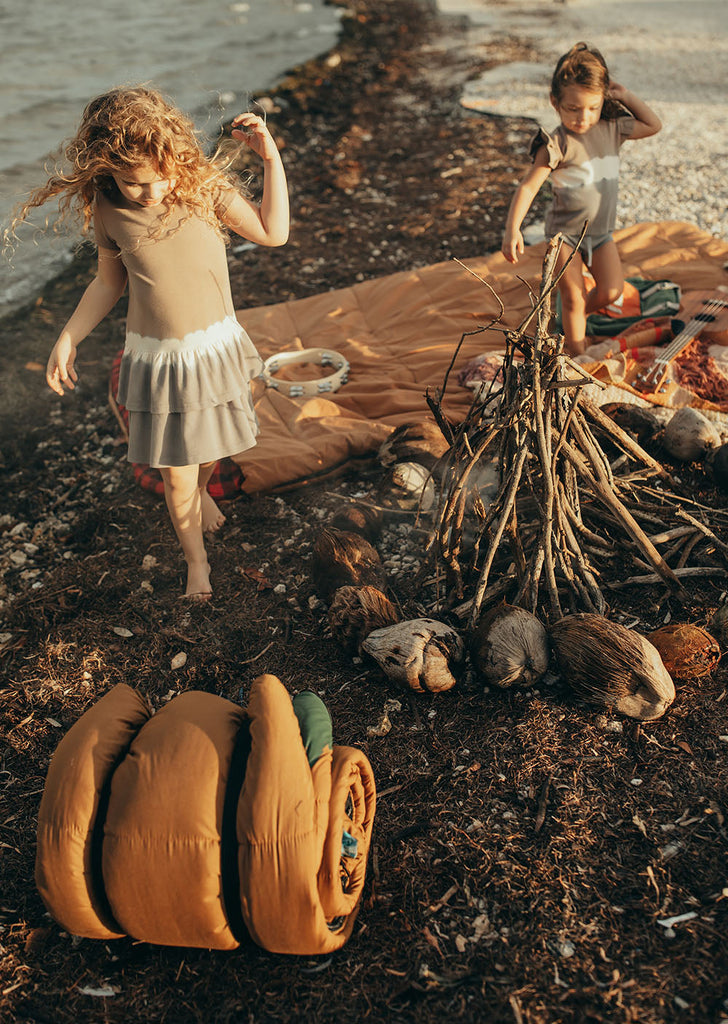 petit rack girls | Petit Rack